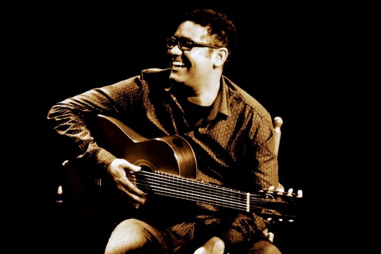 Félix Jr: lançamento do CD Enseada - Rádio Câmara - Portal da Câmara ...