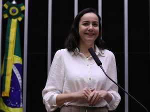 Franciane Bayer (REP/RS) - Enfrentamento à violência sexual contra ...